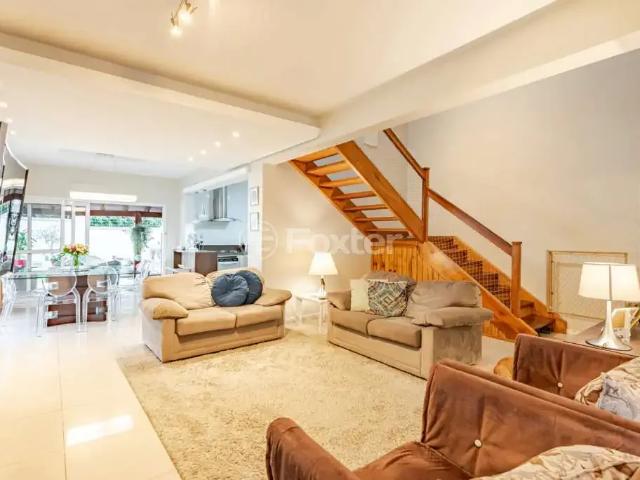 Casa / Sobrado em Condomínio para Venda em Porto Alegre/RS Hípica 3 Quartos