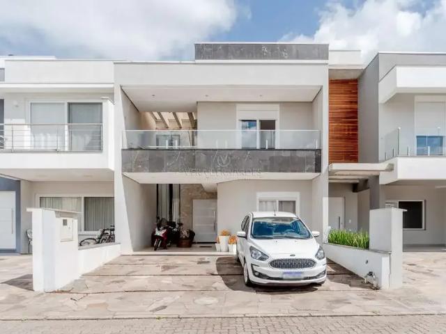 Casa / Sobrado em Condomínio para Venda em Porto Alegre/RS Hípica 3 Quartos
