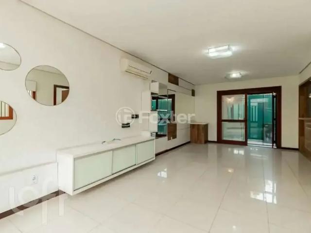 Casa / Sobrado em Condomínio para Venda em Porto Alegre/RS Ipanema 3 Quartos