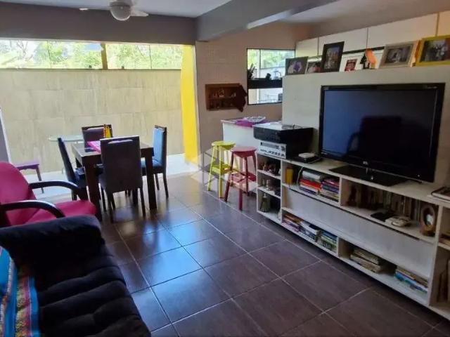 Casa / Sobrado em Condomínio para Venda em Porto Alegre/RS Ipanema 3 Quartos