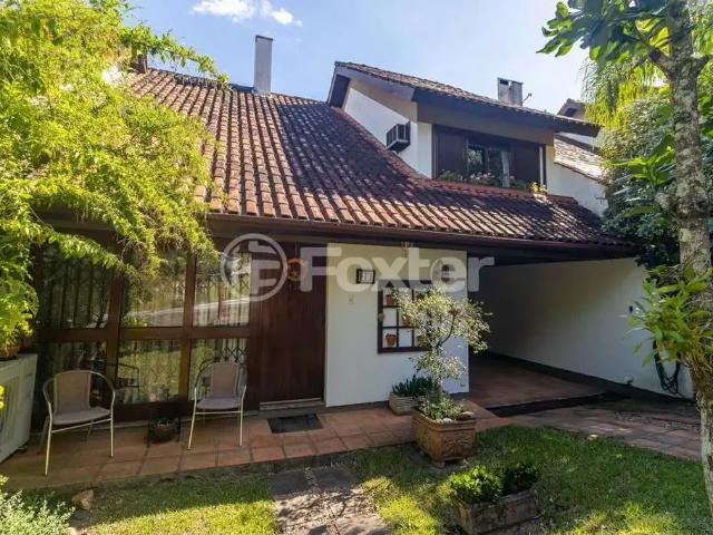 Casa / Sobrado em Condomínio para Venda em Porto Alegre/RS Ipanema 3 Quartos