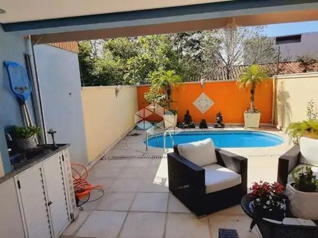 Casa / Sobrado em Condomínio para Venda em Porto Alegre/RS Ipanema 3 Quartos