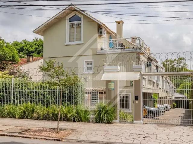 Casa / Sobrado em Condomínio para Venda em Porto Alegre/RS Ipanema 3 Quartos