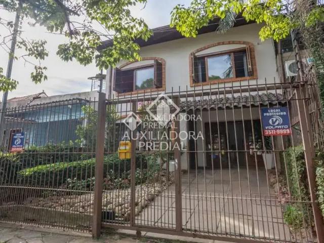 Casa / Sobrado em Condomínio para Venda em Porto Alegre/RS Jardim Botânico 3 Quartos