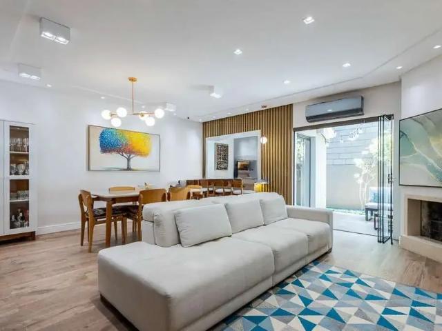 Casa / Sobrado em Condomínio para Venda em Porto Alegre/RS Jardim Carvalho 3 Quartos