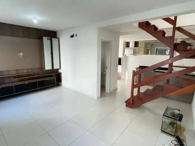 Casa / Sobrado em Condomínio para Venda em Porto Alegre/RS Jardim Floresta 3 Quartos