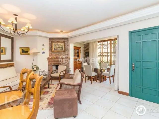 Casa / Sobrado em Condomínio para Venda em Porto Alegre/RS Jardim Isabel 3 Quartos