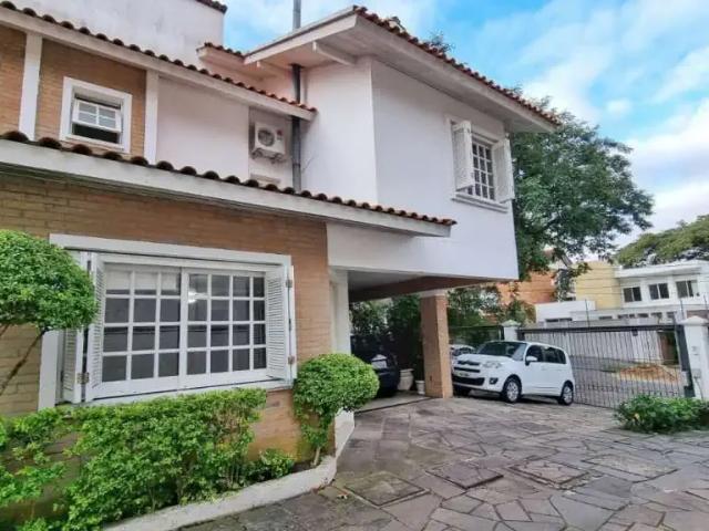 Casa / Sobrado em Condomínio para Venda em Porto Alegre/RS Jardim Isabel 3 Quartos