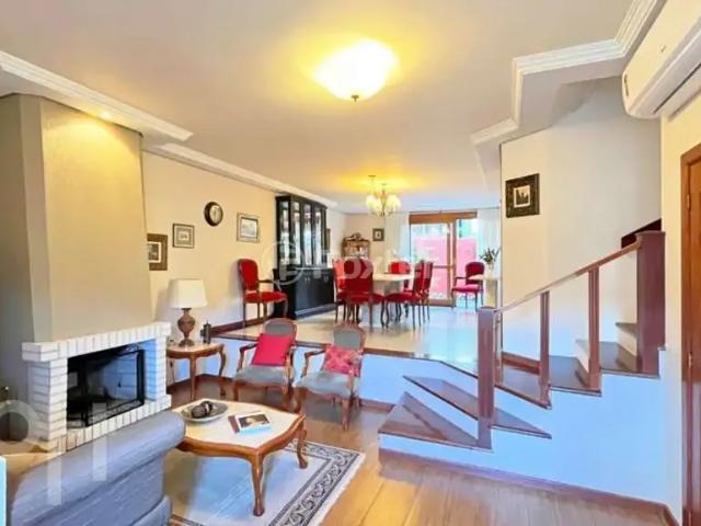 Casa / Sobrado em Condomínio para Venda em Porto Alegre/RS Jardim Isabel 3 Quartos