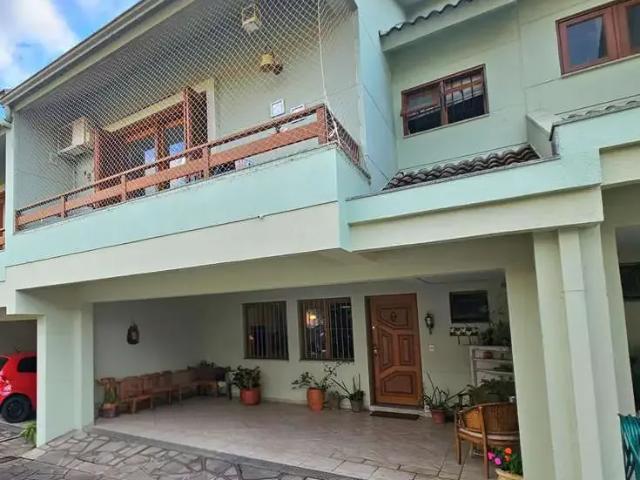 Casa / Sobrado em Condomínio para Venda em Porto Alegre/RS Jardim Isabel 3 Quartos