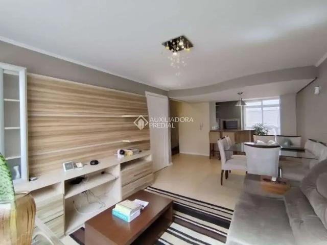 Casa / Sobrado em Condomínio para Venda em Porto Alegre/RS Jardim Itu Sabará 4 Quartos