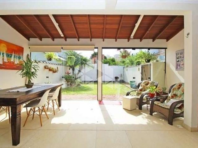 Casa / Sobrado em Condomínio para Venda em Porto Alegre/RS Jardim Planalto 3 Quartos