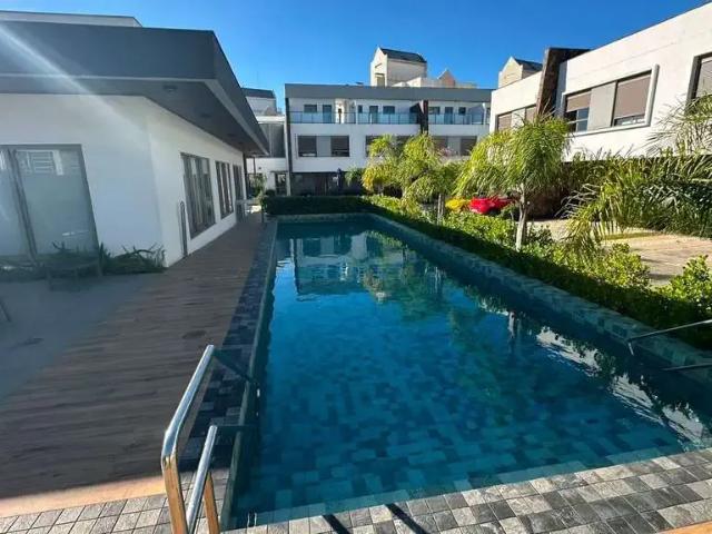Casa / Sobrado em Condomínio para Venda em Porto Alegre/RS Jardim Planalto 3 Quartos