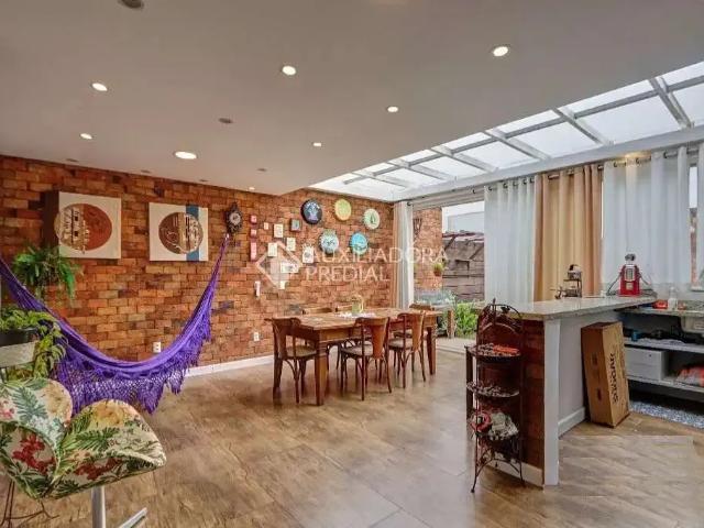 Casa / Sobrado em Condomínio para Venda em Porto Alegre/RS Lomba do Pinheiro 3 Quartos