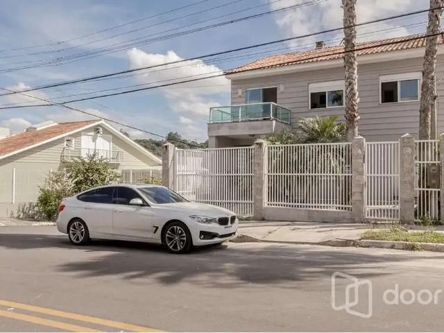 Casa / Sobrado em Condomínio para Venda em Porto Alegre/RS Lomba do Pinheiro 4 Quartos