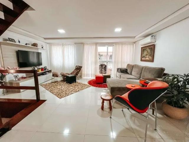 Casa / Sobrado em Condomínio para Venda em Porto Alegre/RS Pedra Redonda 3 Quartos