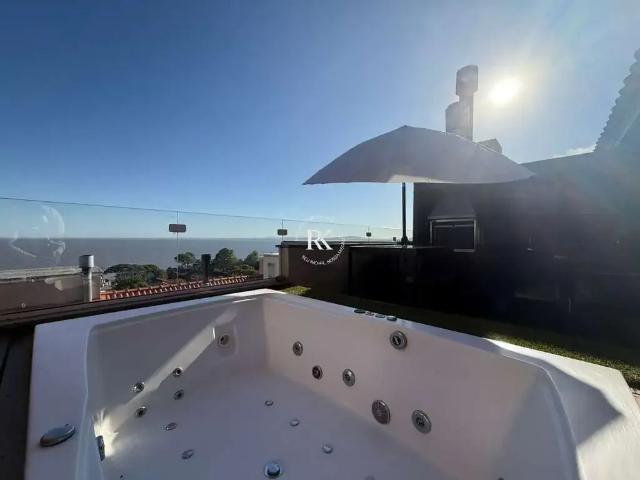 Casa / Sobrado em Condomínio para Venda em Porto Alegre/RS Pedra Redonda 3 Quartos