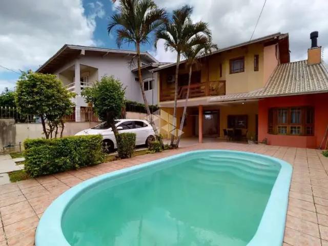 Casa / Sobrado em Condomínio para Venda em Porto Alegre/RS Rubem Berta 3 Quartos