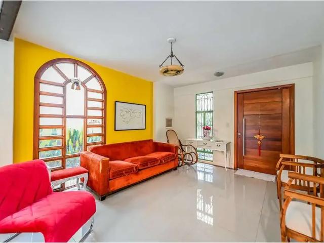 Casa / Sobrado em Condomínio para Venda em Porto Alegre/RS Santa Tereza 4 Quartos