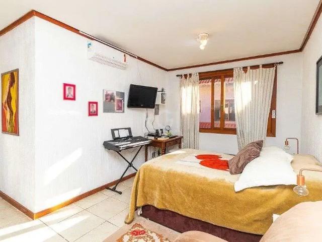 Casa / Sobrado em Condomínio para Venda em Porto Alegre/RS Santa Tereza 3 Quartos