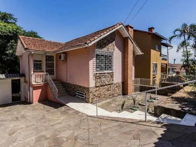 Casa / Sobrado em Condomínio para Venda em Porto Alegre/RS Santa Tereza 3 Quartos