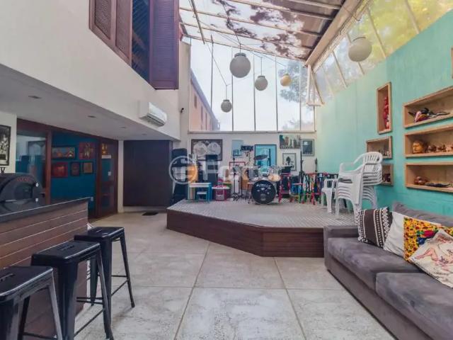 Casa / Sobrado em Condomínio para Venda em Porto Alegre/RS Santa Tereza 3 Quartos
