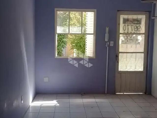 Casa / Sobrado em Condomínio para Venda em Porto Alegre/RS Santo Antônio 2 Quartos
