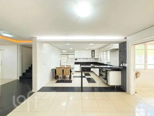 Casa / Sobrado em Condomínio para Venda em Porto Alegre/RS Sarandi 3 Quartos