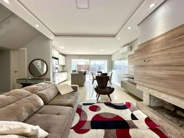 Casa / Sobrado em Condomínio para Venda em Porto Alegre/RS Sarandi 3 Quartos