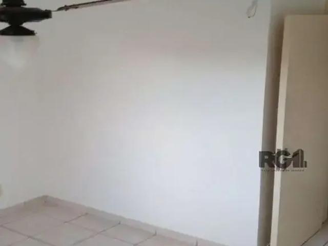 Casa / Sobrado em Condomínio para Venda em Porto Alegre/RS Sarandi 2 Quartos