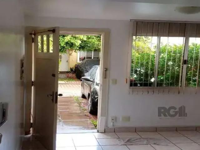 Casa / Sobrado em Condomínio para Venda em Porto Alegre/RS Sarandi 2 Quartos