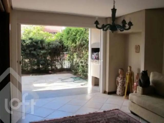 Casa / Sobrado em Condomínio para Venda em Porto Alegre/RS Três Figueiras 3 Quartos