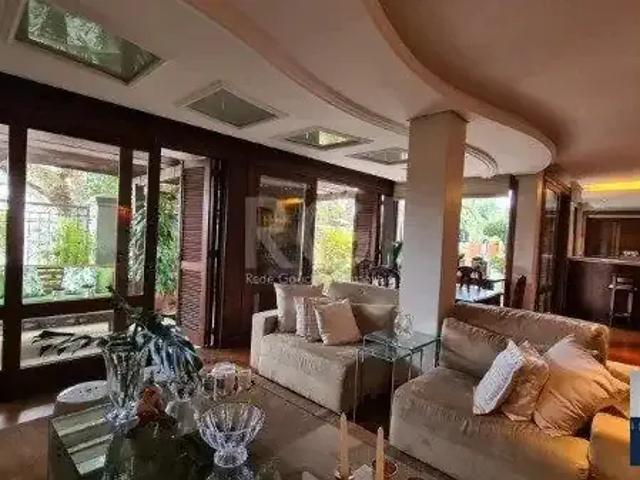Casa / Sobrado em Condomínio para Venda em Porto Alegre/RS Três Figueiras 4 Quartos