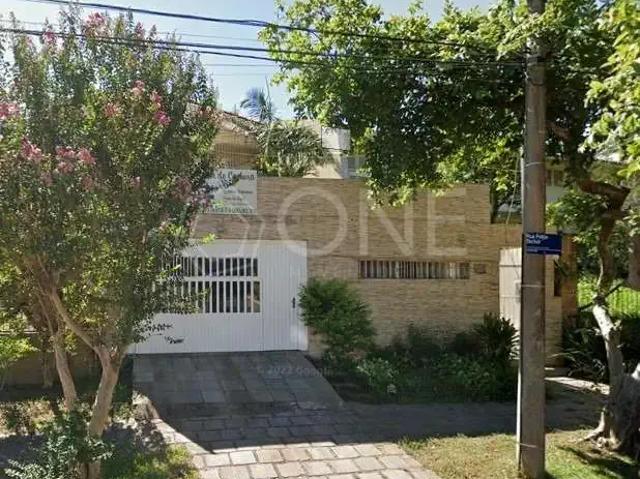 Casa / Sobrado em Condomínio para Venda em Porto Alegre/RS Três Figueiras 5 Quartos