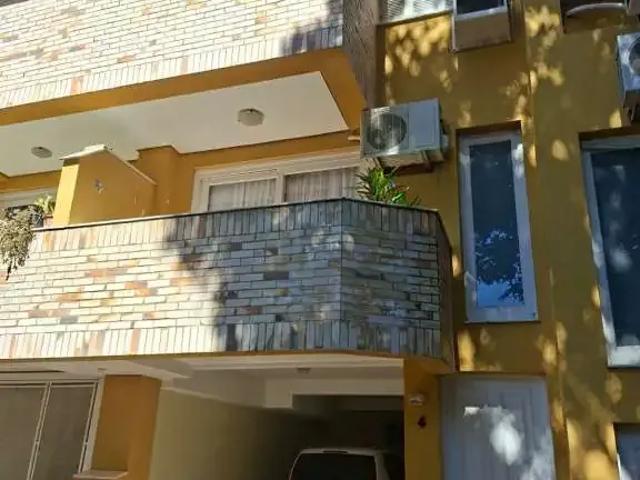 Casa / Sobrado em Condomínio para Venda em Porto Alegre/RS Tristeza 3 Quartos