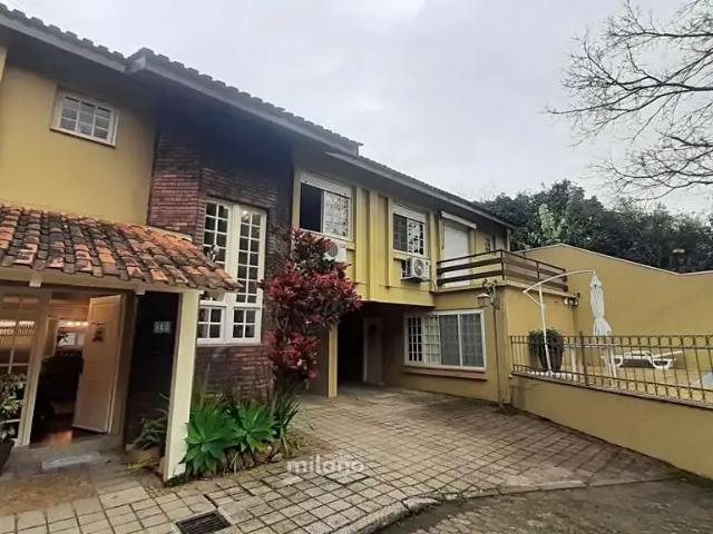 Casa / Sobrado em Condomínio para Venda em Porto Alegre/RS Tristeza 3 Quartos