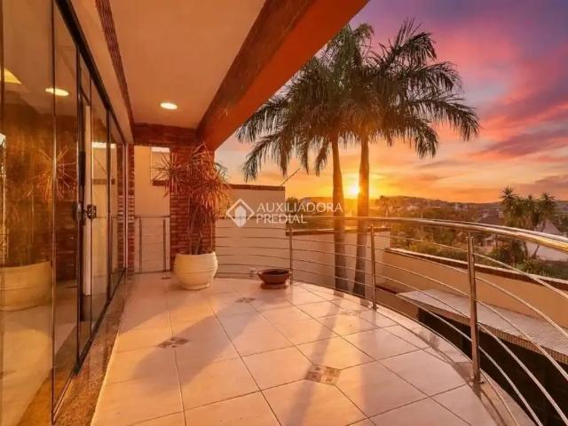 Casa / Sobrado em Condomínio para Venda em Porto Alegre/RS Vila Assunção 4 Quartos