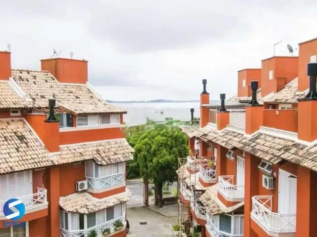 Casa / Sobrado em Condomínio para Venda em Porto Alegre/RS Vila Assunção 4 Quartos