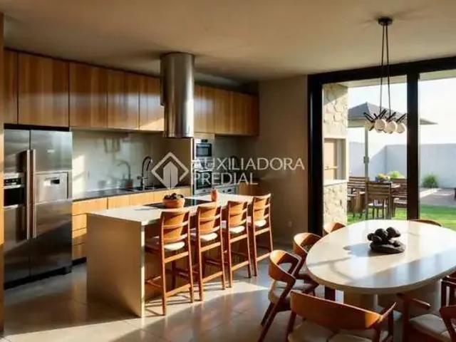 Casa / Sobrado em Condomínio para Venda em Porto Alegre/RS Vila Assunção 4 Quartos