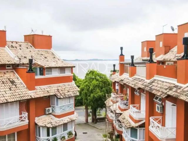 Casa / Sobrado em Condomínio para Venda em Porto Alegre/RS Vila Assunção 4 Quartos
