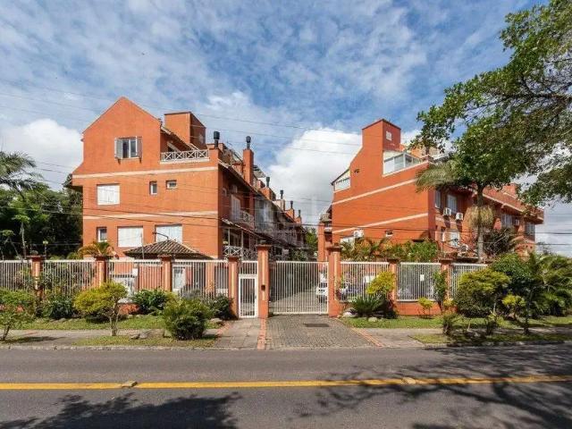 Casa / Sobrado em Condomínio para Venda em Porto Alegre/RS Vila Assunção 4 Quartos