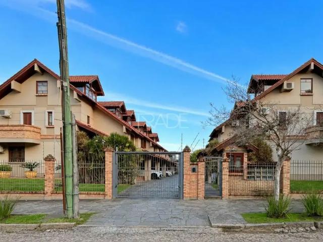 Casa / Sobrado em Condomínio para Venda em Porto Alegre/RS Vila Assunção 3 Quartos