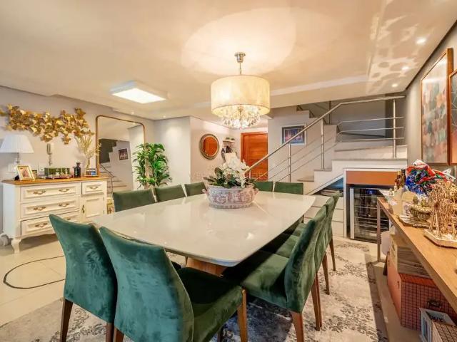 Casa / Sobrado em Condomínio para Venda em Porto Alegre/RS Vila Assunção 3 Quartos