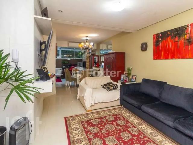 Casa / Sobrado em Condomínio para Venda em Porto Alegre/RS Vila Assunção 3 Quartos