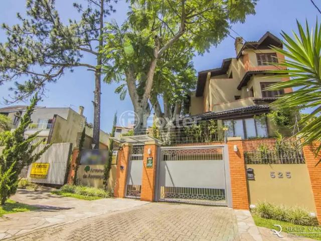 Casa / Sobrado em Condomínio para Venda em Porto Alegre/RS Vila Assunção 3 Quartos