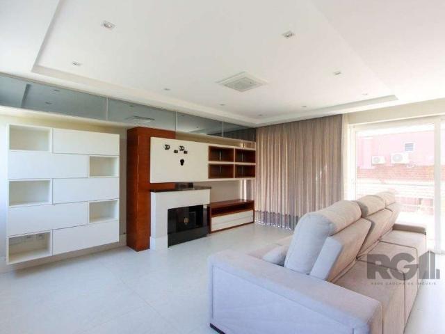 Casa / Sobrado em Condomínio para Venda em Porto Alegre/RS Vila Assunção 3 Quartos