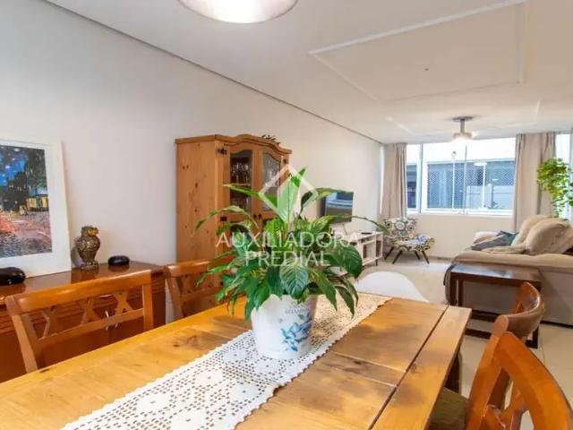 Casa / Sobrado em Condomínio para Venda em Porto Alegre/RS Vila Ipiranga 3 Quartos