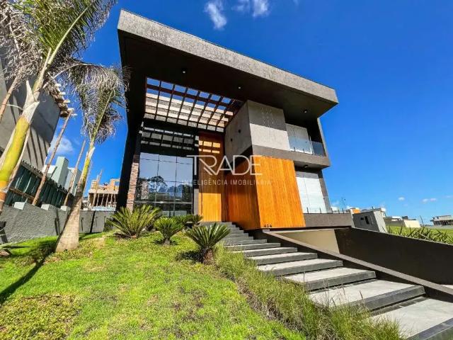 Casa / Sobrado em Condomínio para Venda em Porto Alegre/RS Vila Nova 4 Quartos