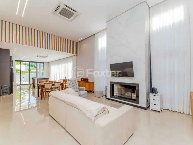 Casa / Sobrado em Condomínio para Venda em Porto Alegre/RS Vila Nova 4 Quartos