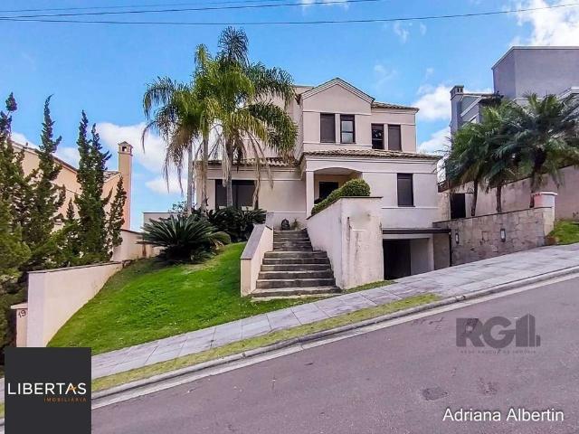 Casa / Sobrado em Condomínio para Venda em Porto Alegre/RS Vila Nova 4 Quartos